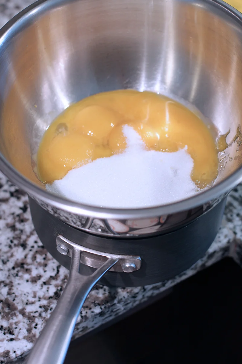 basic genoiset-square in the kitchen