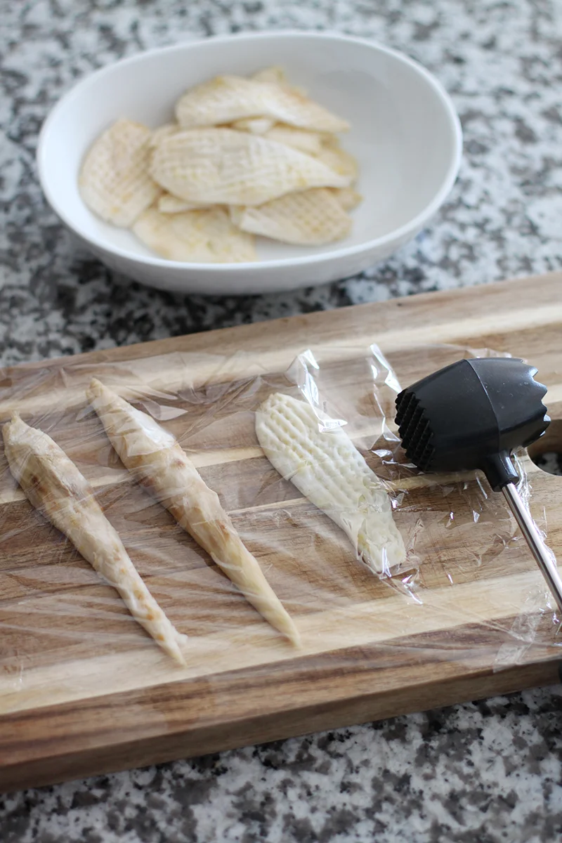 pan-fried bellflower rootst-square in the kitchen