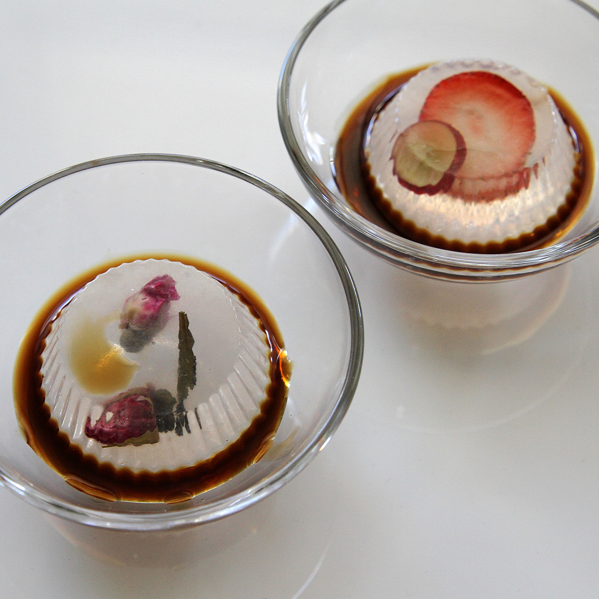 agar agar (kanten) jellyt-square in the kitchen