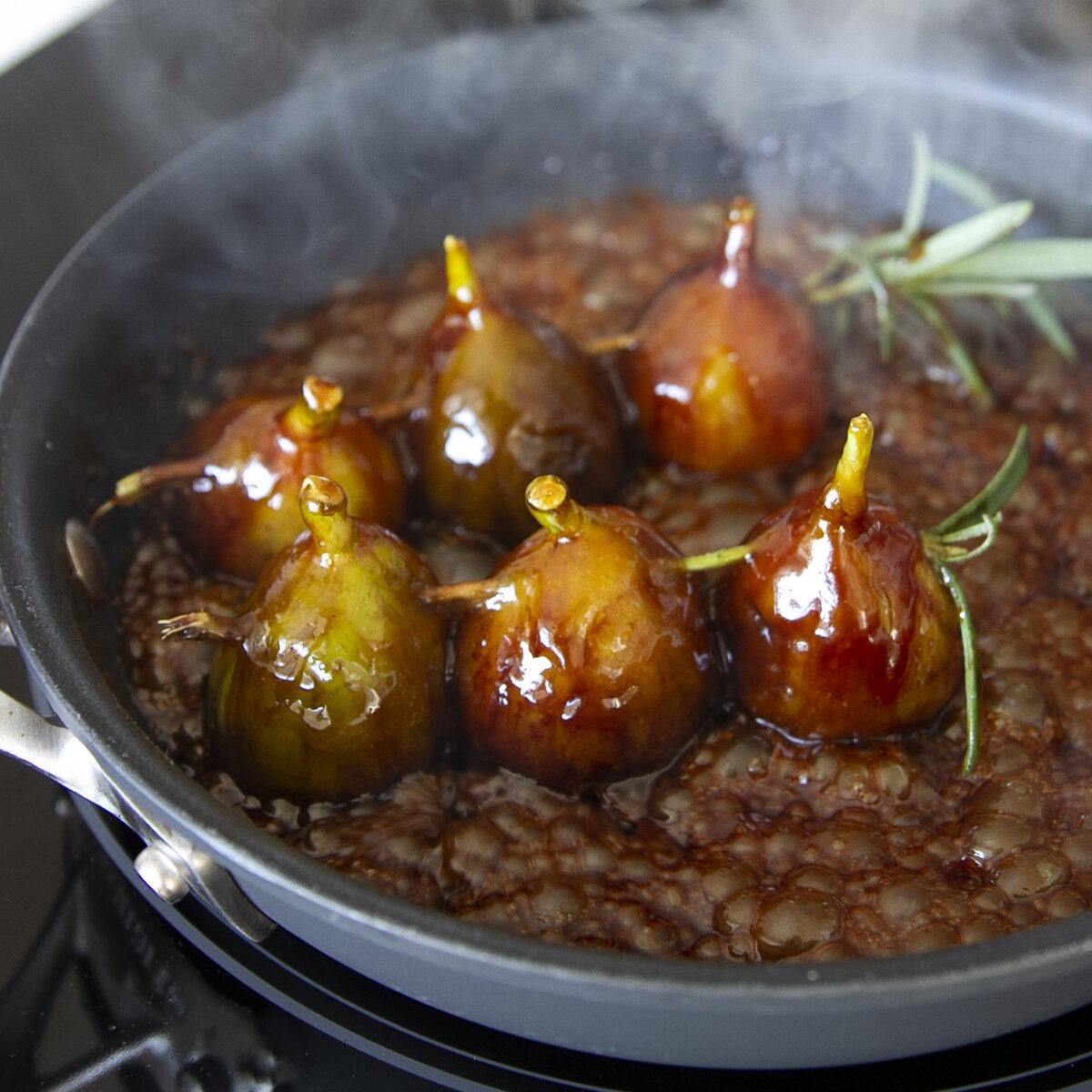 caramelized figst-square in the kitchen