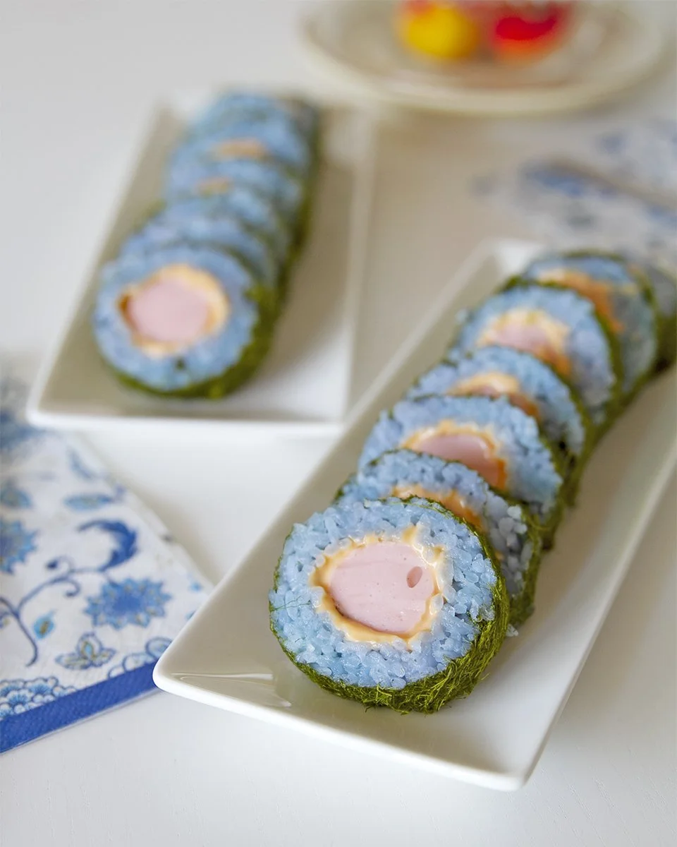 gamtae (ecklonia) wrapped ricet-square in the kitchen