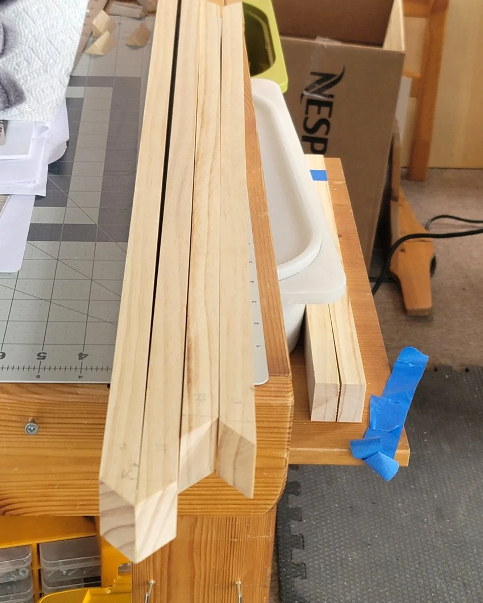 samsung frame tvt-square in the kitchen