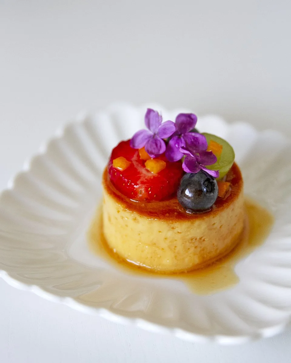 fruit flant-square in the kitchen