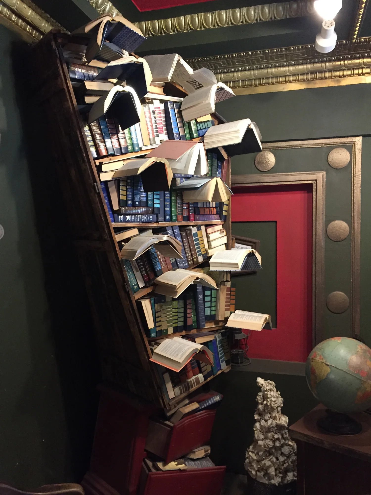 Literary Tourism: The Last Bookstore in Los Angeles, California — Off ...