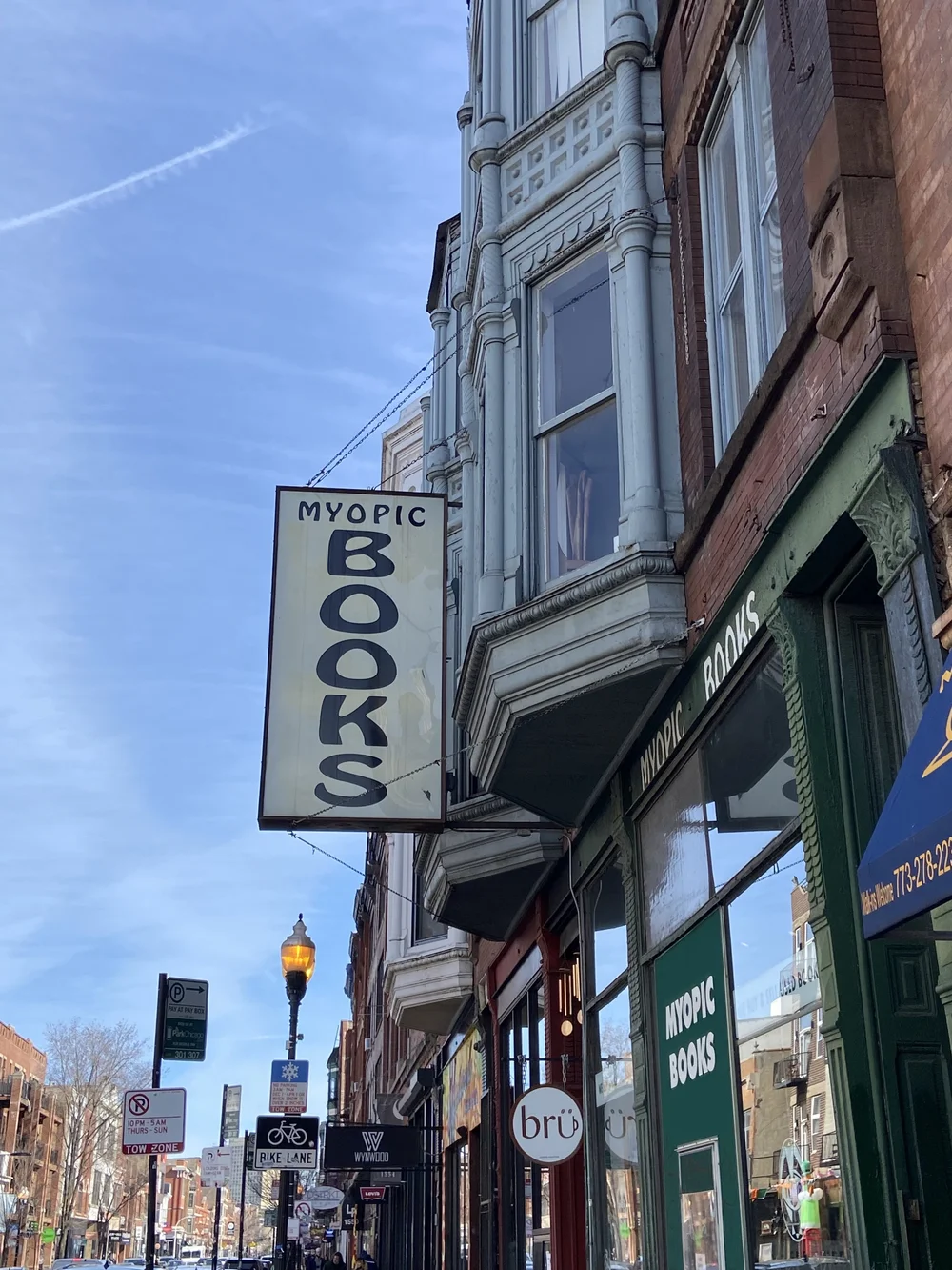 Literary Tourism: Myopic Bookstore in Chicago — Off the Beaten Shelf