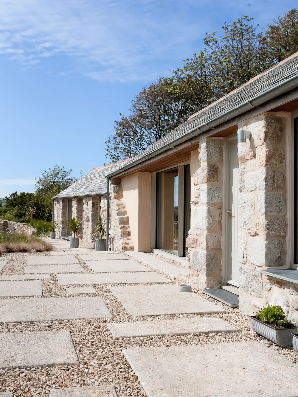 The Meadows - a modern rustic hideaway in Cornwall - Design Hunter