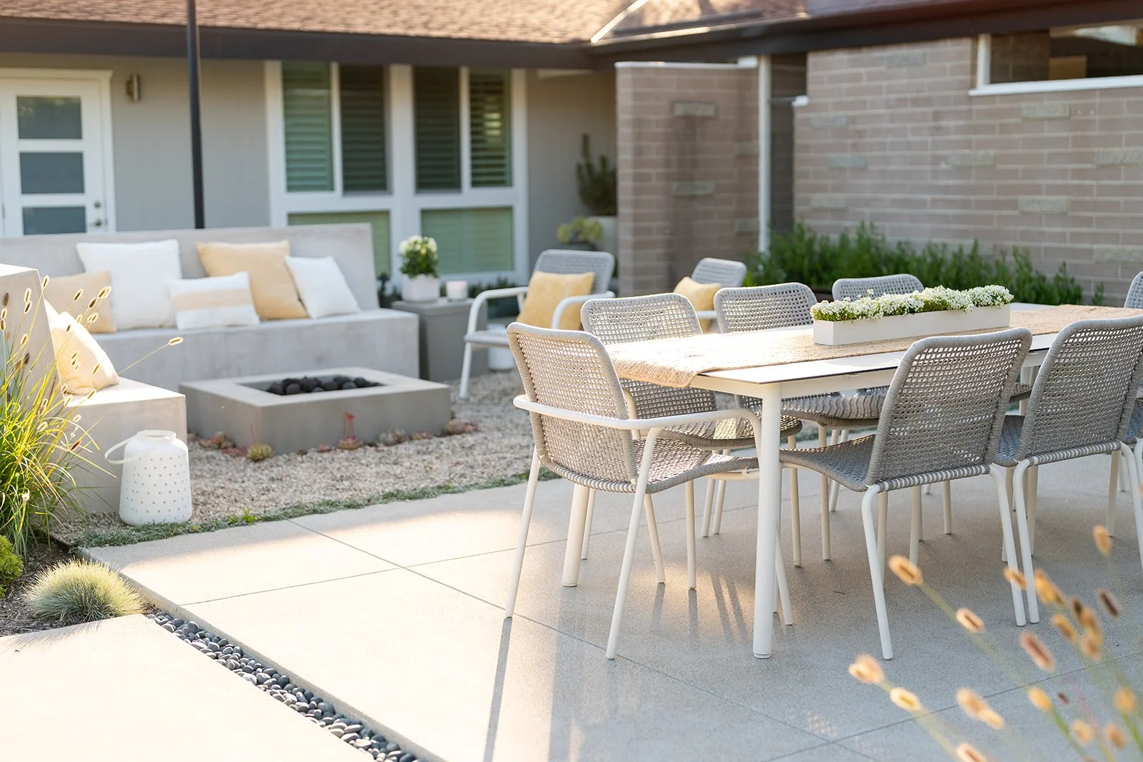 Mid Century Courtyard Garden — Living Gardens Landscape Design