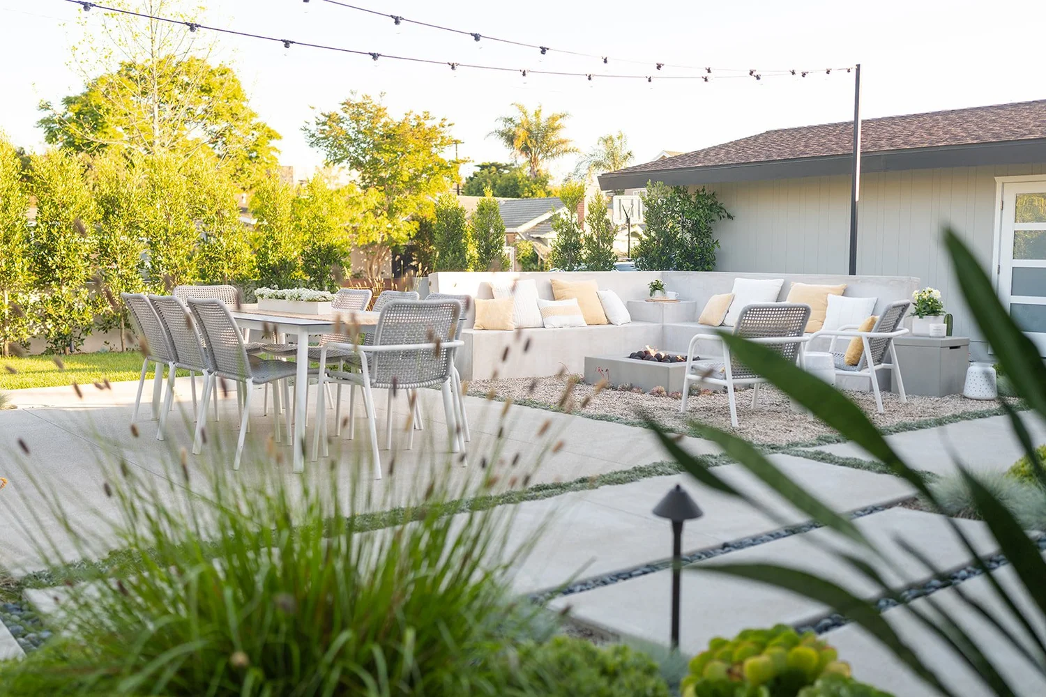 Mid Century Courtyard Garden — Living Gardens Landscape Design