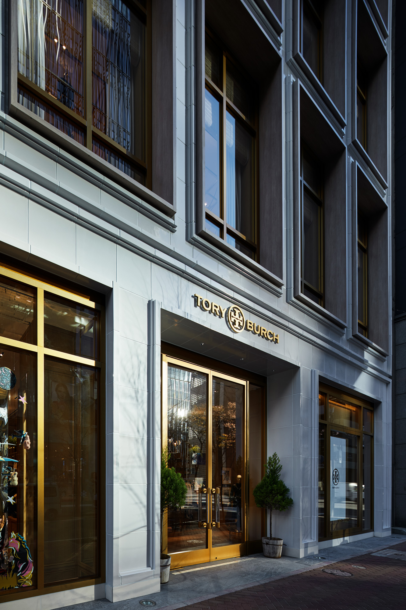 TORY BURCH — O’Neil Langan Architects