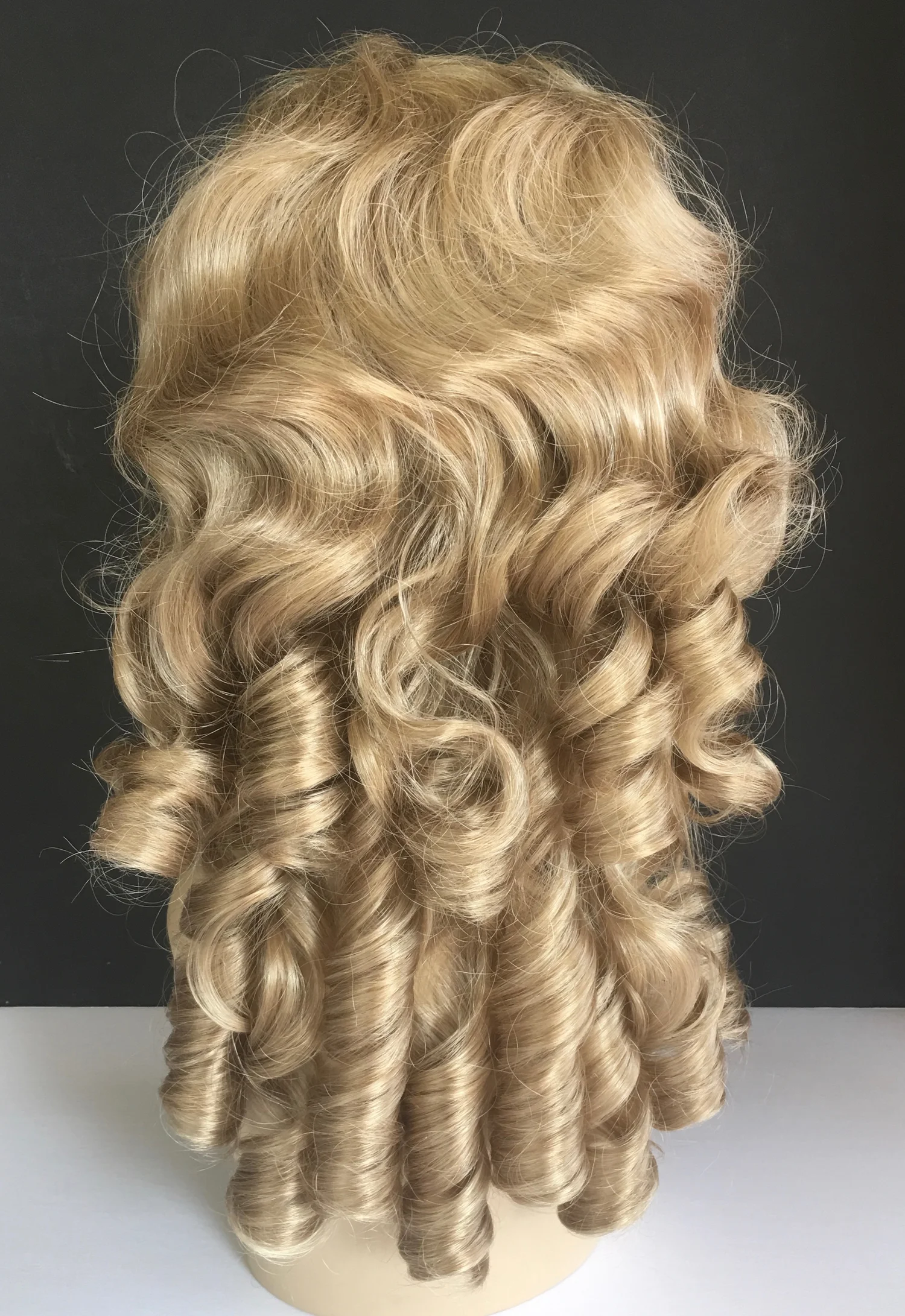 Southern Belle Curls