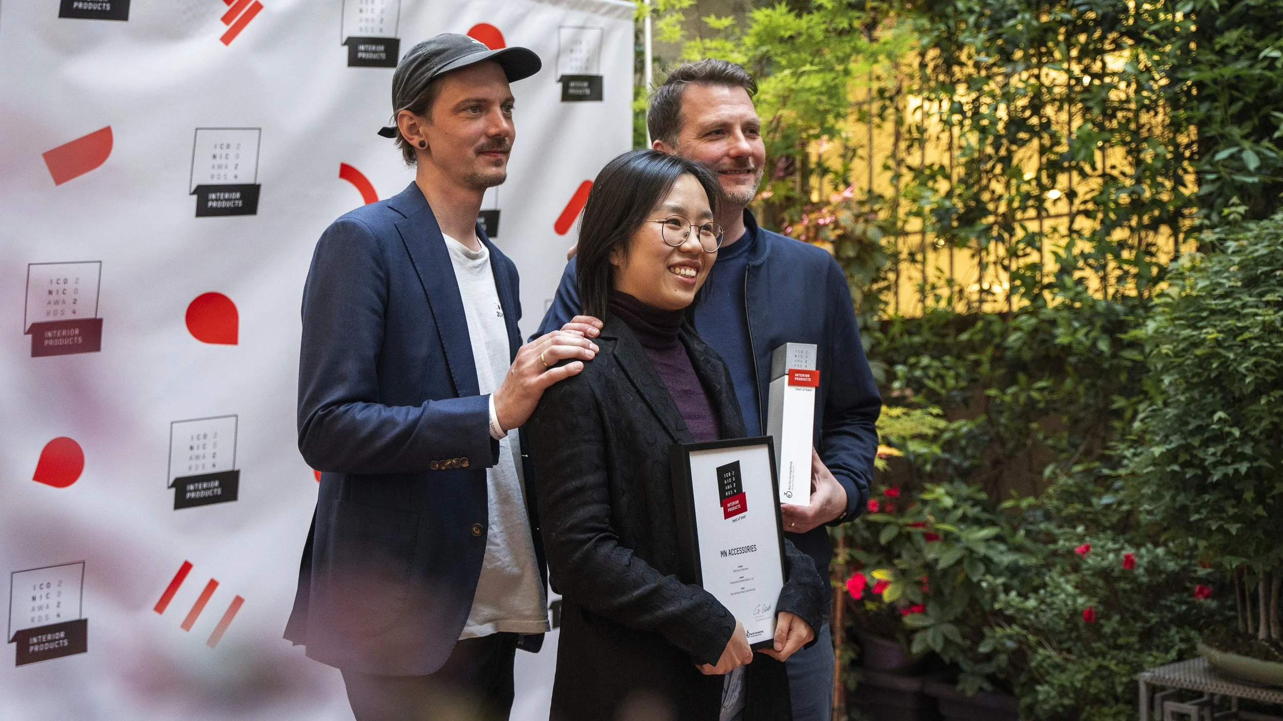 yellow design | yellow lab | yellow too