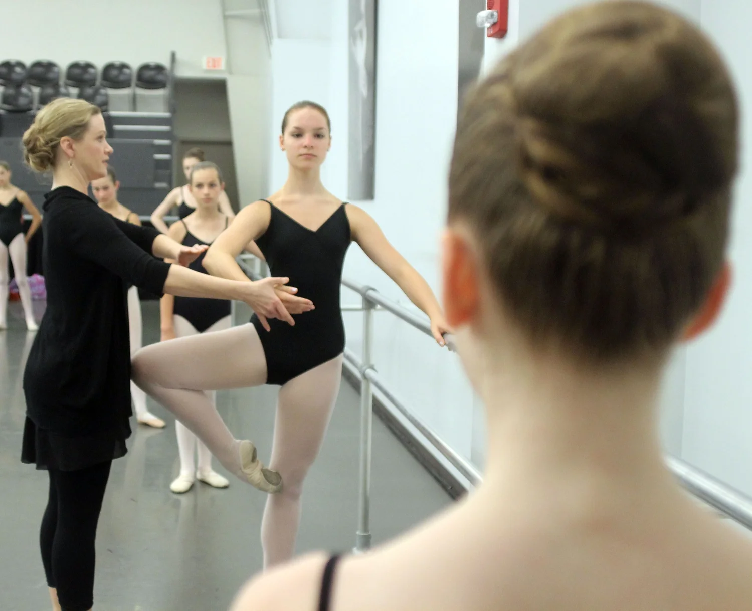 Community Youth Classes (Ages 8-18) — Nashville Ballet