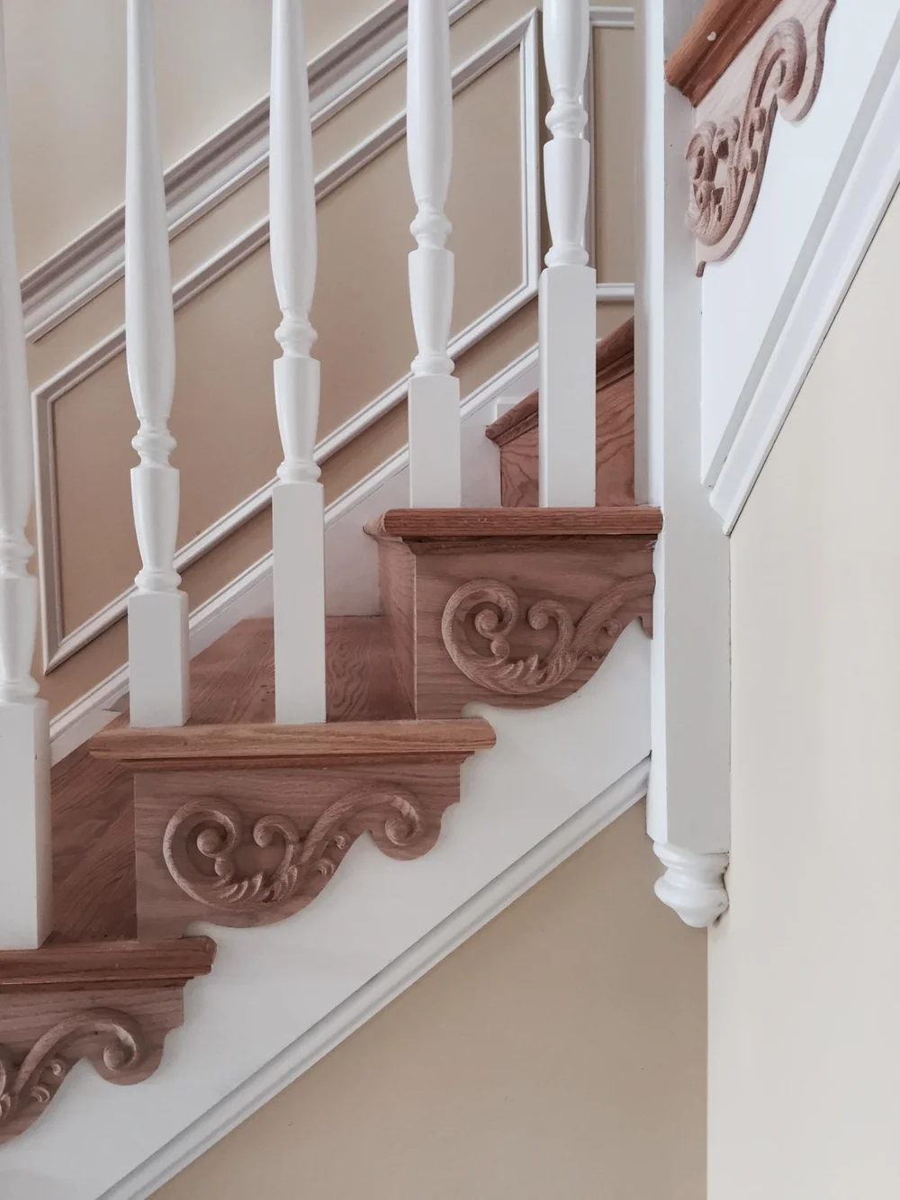 Decorative Wood Stair Brackets | Shelly Lighting