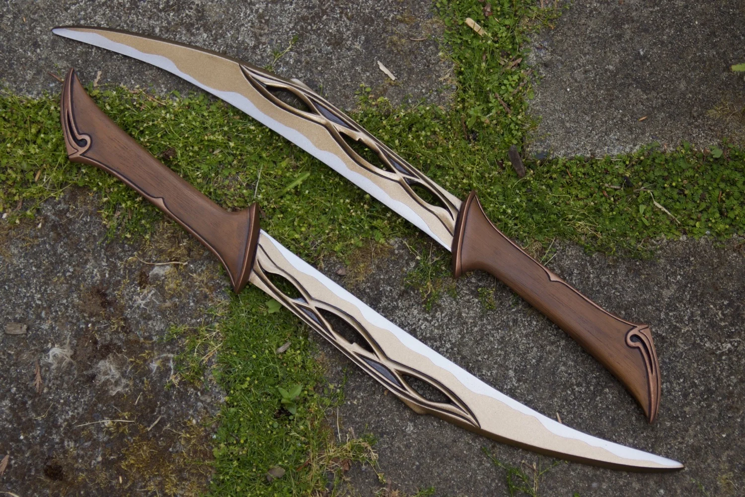 Prop Build Detailed Write-up: Tauriel's Daggers (The Hobbit) — Coregeek ...