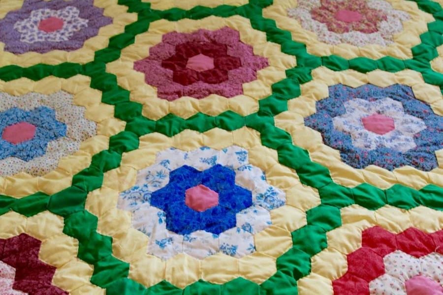 Yellow and Green Grandmother's Flower Garden Quilt — Kentucky Life ...