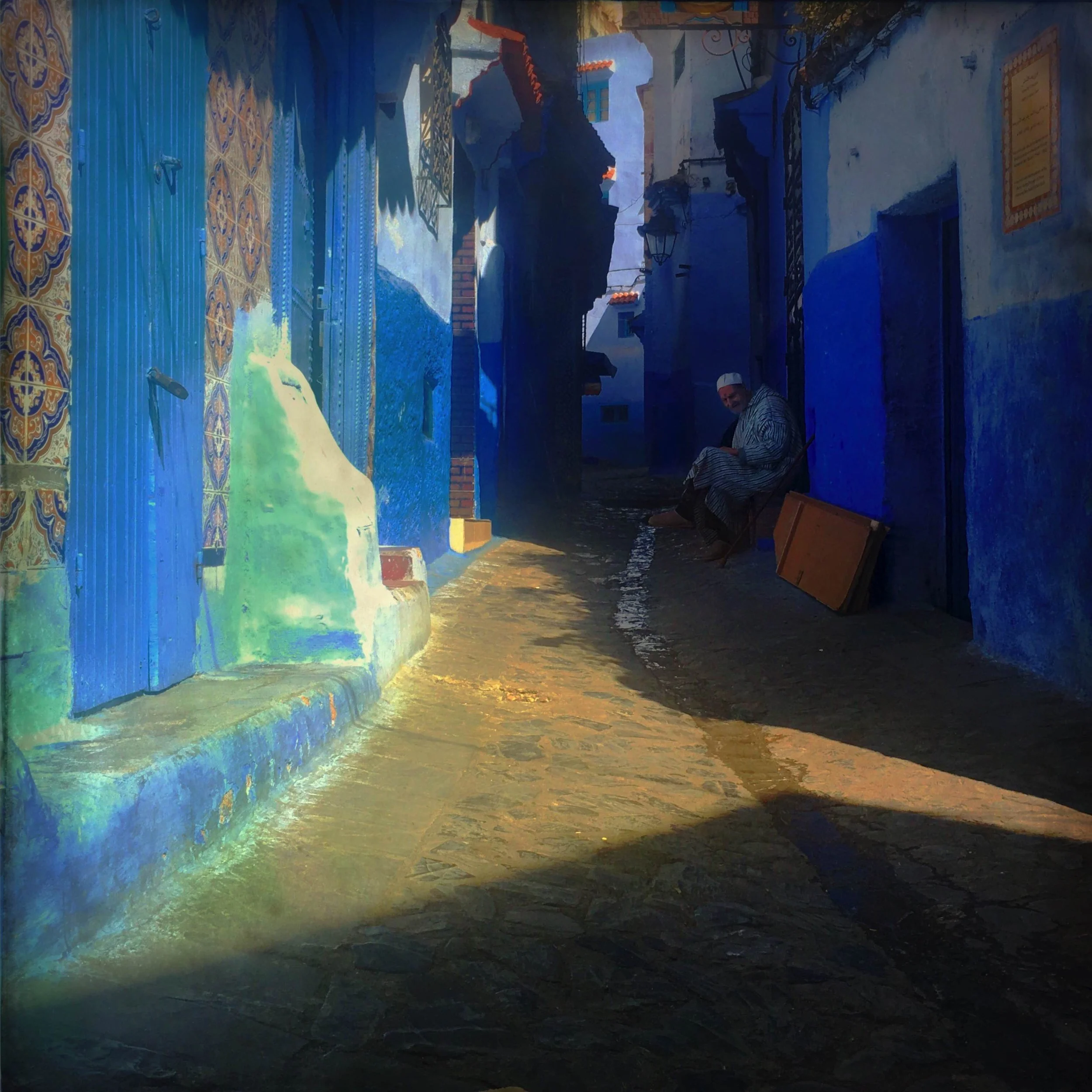 CHEFCHAOUEN - THE BLUE CITY — George Pratt