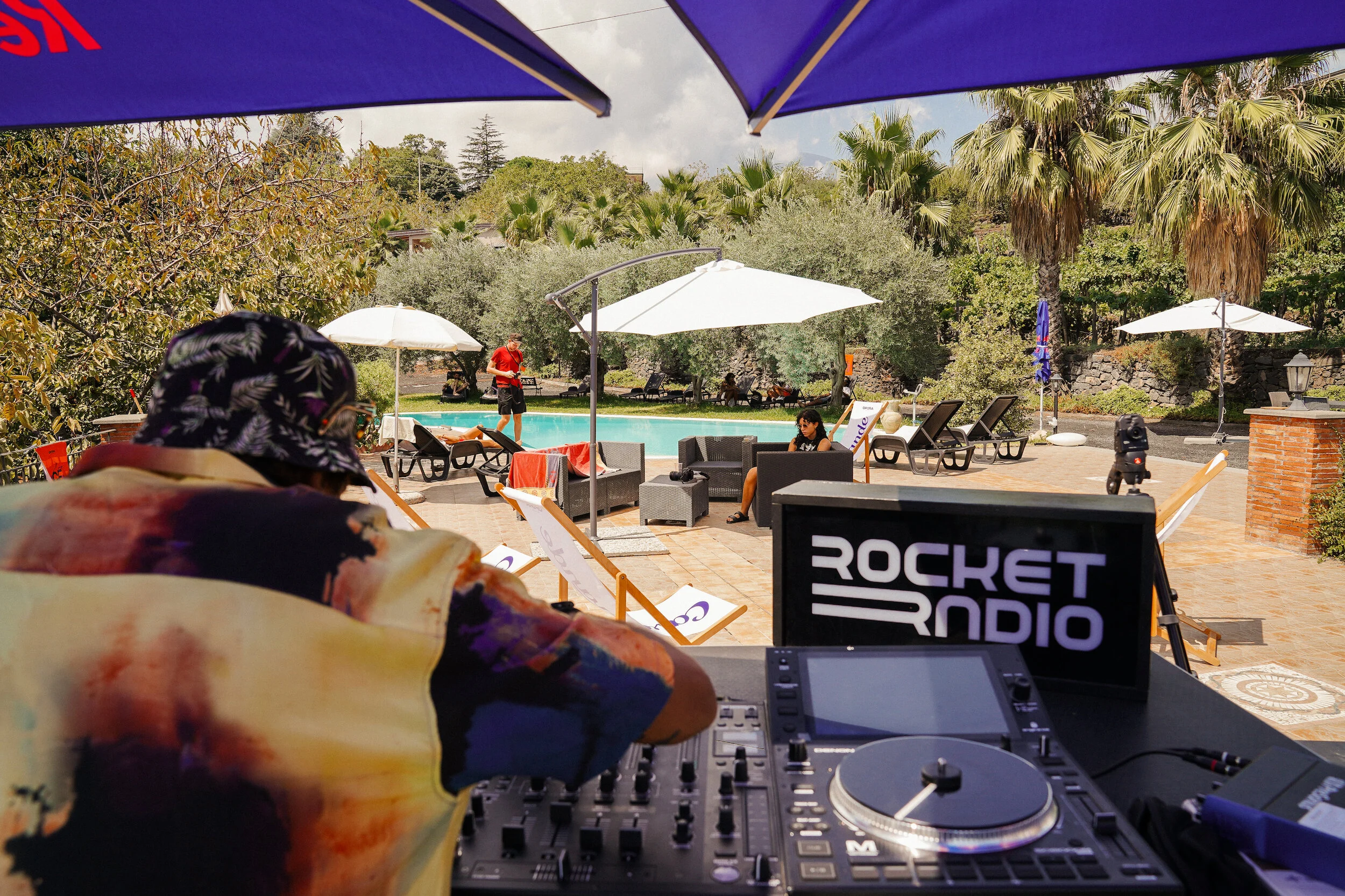 ROCKET RADIO - OPERA RADIO TOUR '21 > Opera Festival day 1 - Amore ...