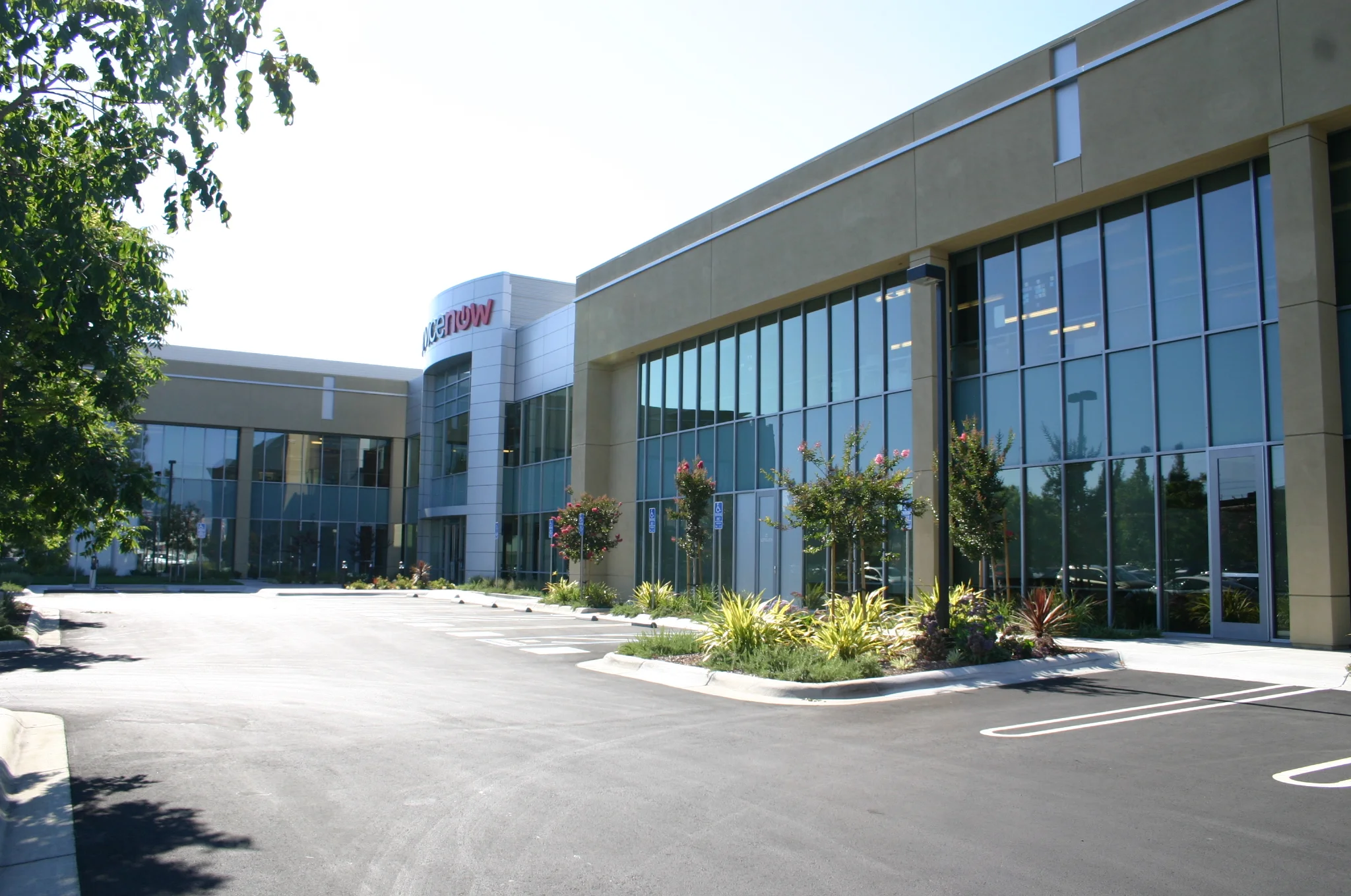 Servicenow Headquarters — Chang Architecture