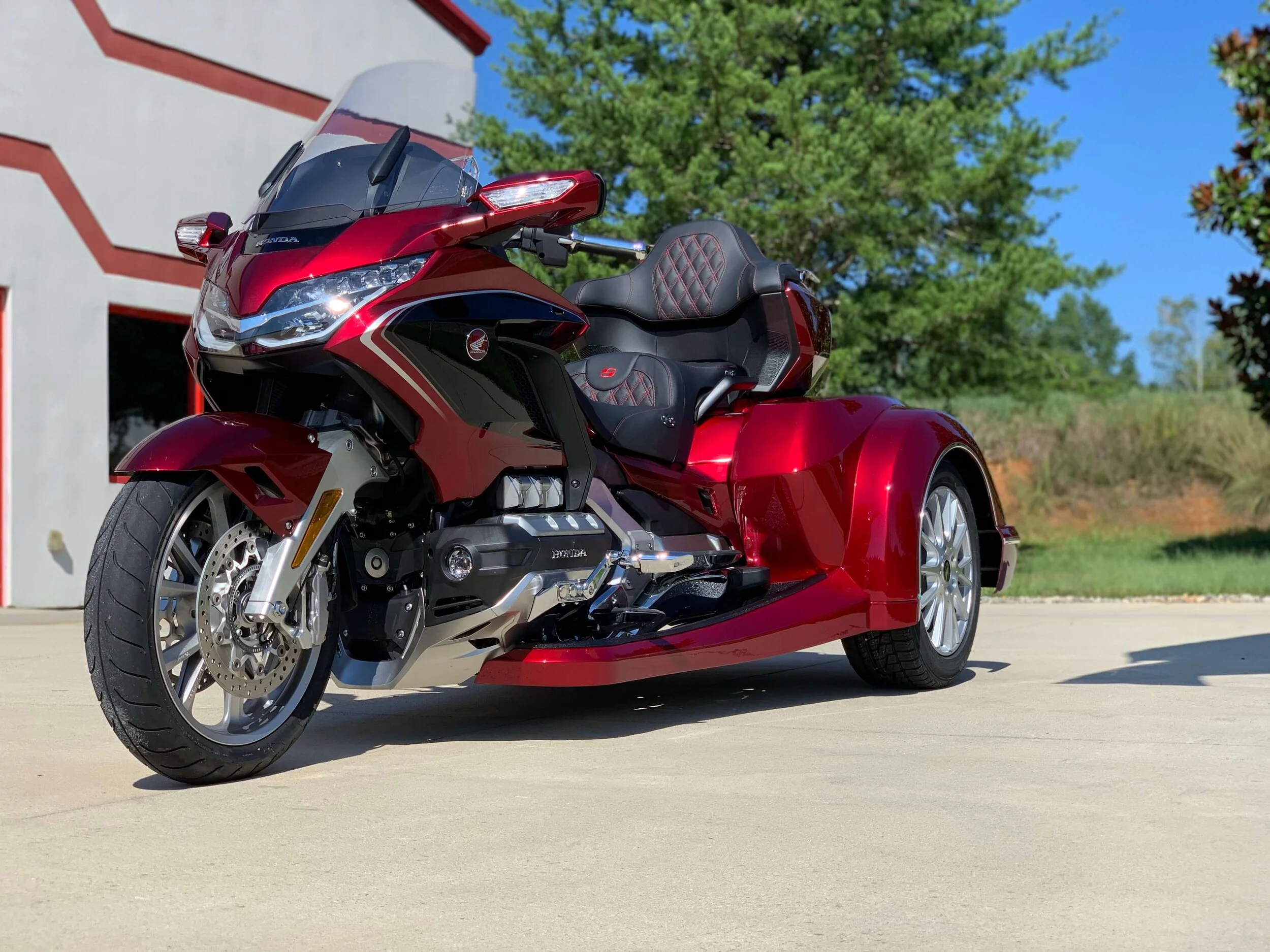 Tom's New Goldwing DCT Trike Conversion — UNB Customs: Trike & Custom Shop