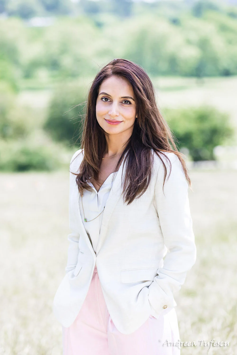 Andreea Tufescu - Creative Portrait & Event Photographer London