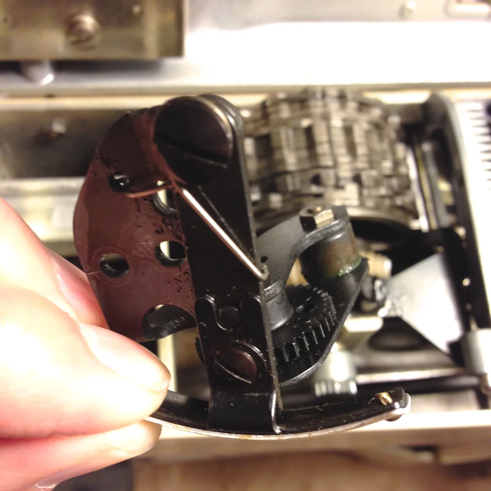 Replacing the Cam Gear on a Bernina 730 Record — Ashley and the Noisemakers