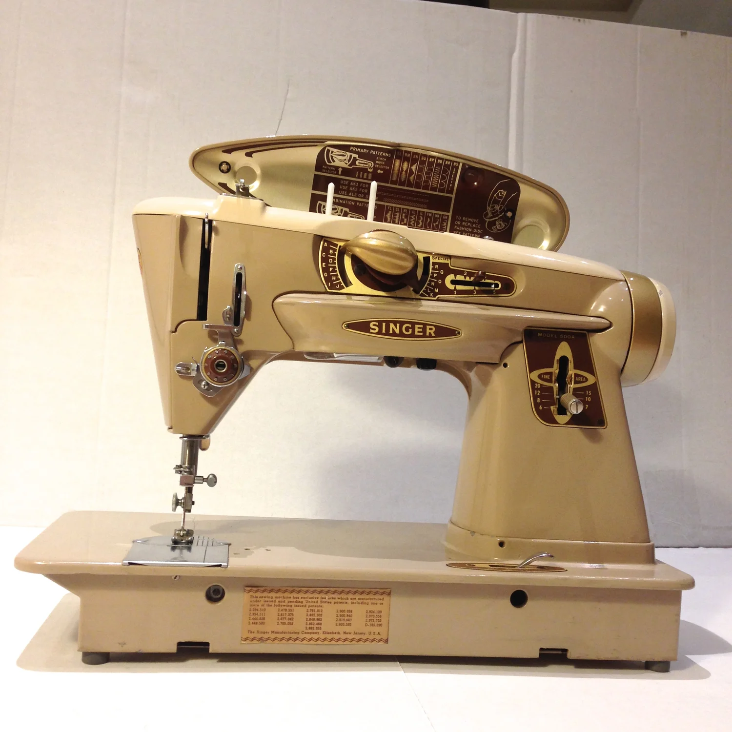 Singer 500a "The Rocketeer" Review — Ashley and the Noisemakers