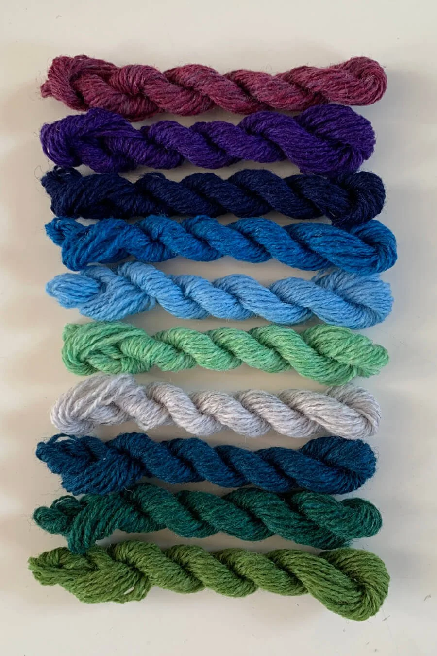 Fine Darning Wool in Bold Colours — Collingwood-Norris