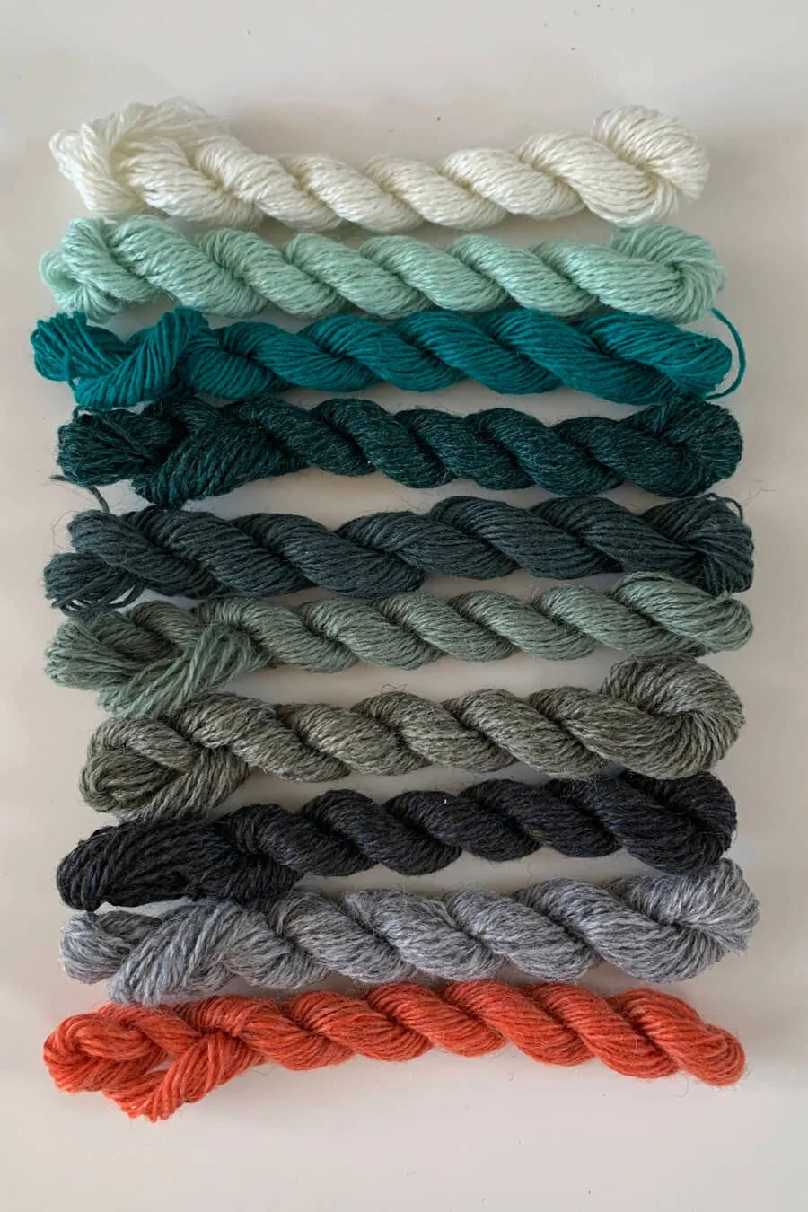 Neutral Cashmere Yarn for Darning — Collingwood-Norris