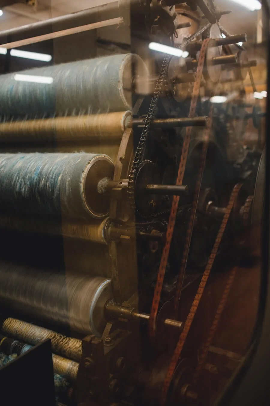 Wool: From Raw Fibre to Yarn — Collingwood-Norris