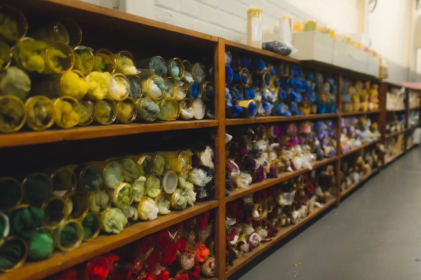 Wool: From Raw Fibre to Yarn — Collingwood-Norris