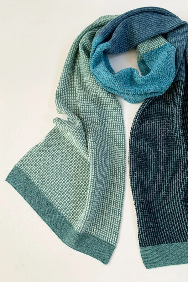 Luxury Cashmere Scarves — Collingwood-Norris