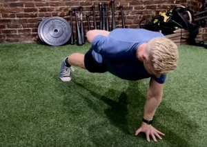 Best Core Workouts for Swimmers ️ — Train Daly