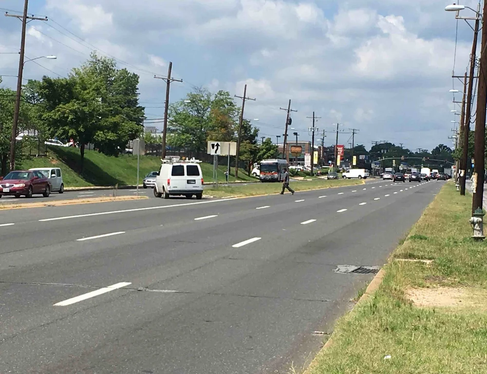 The Impact of Stroads in a Suburban Immigrant Community