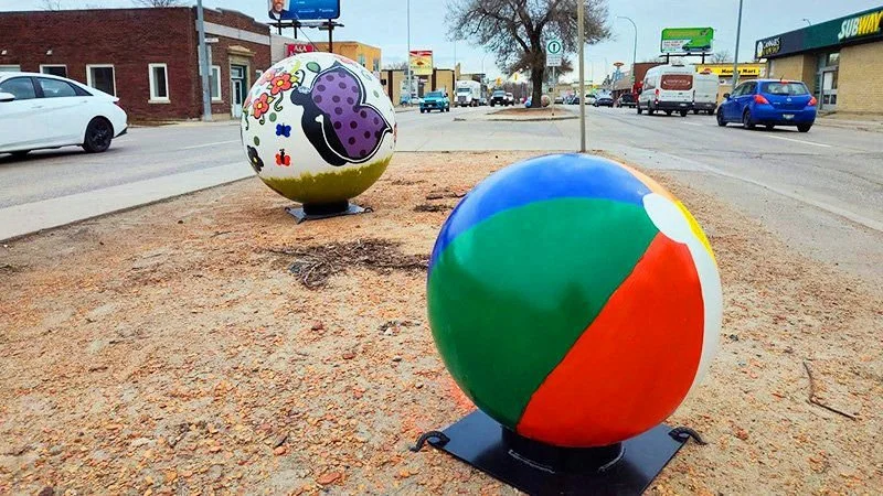 50 Murals in 50 Small Towns: How Public Art Can Revive Communities