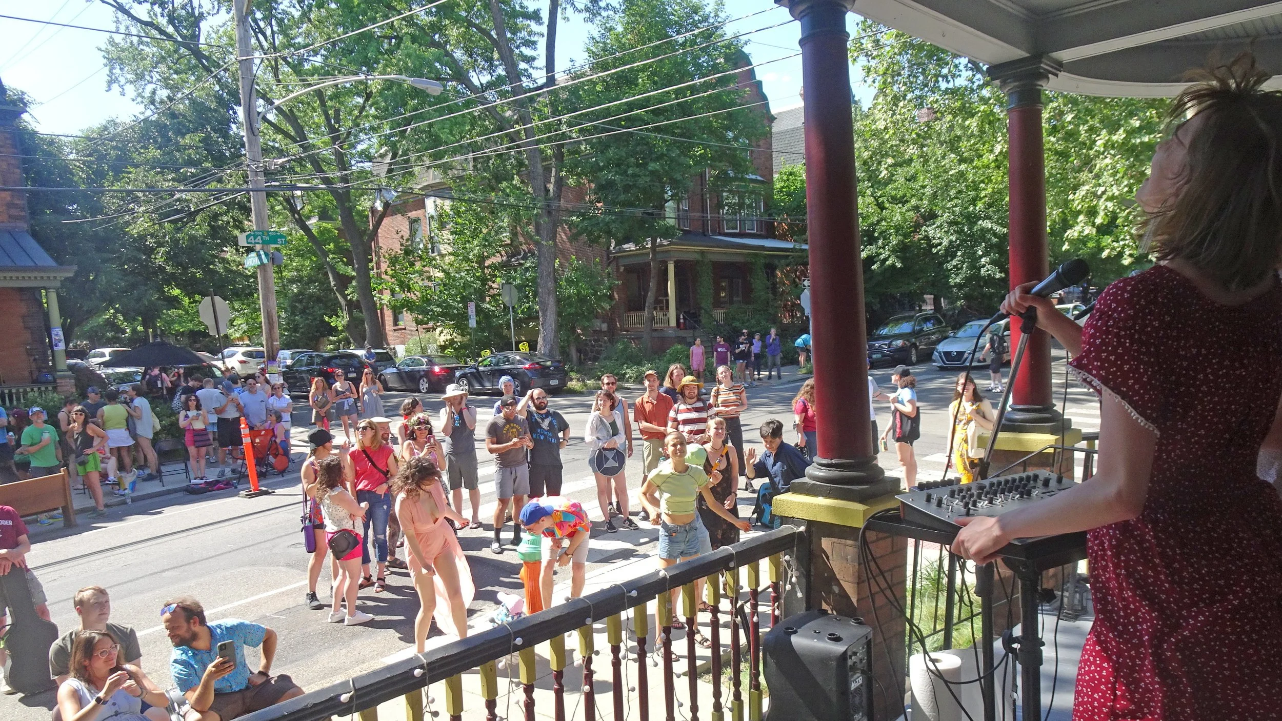 9 Neighborhood Events for Next to Nothing