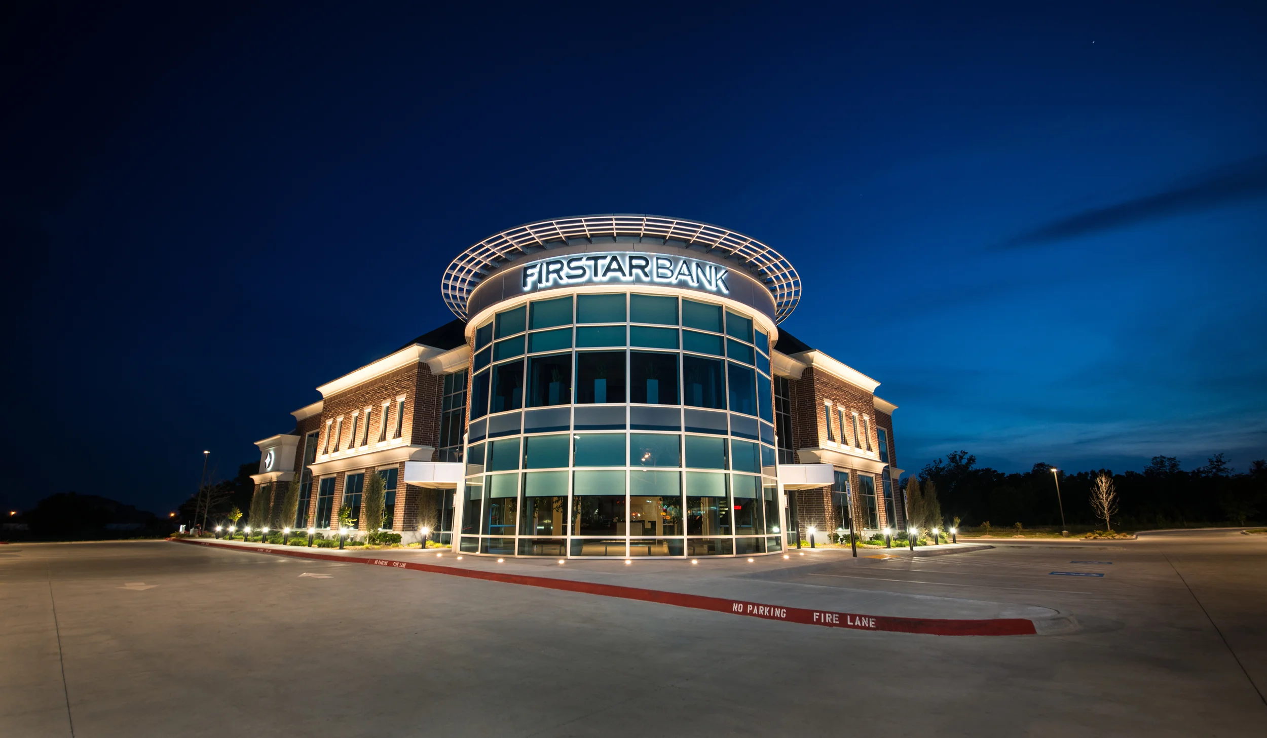 Firstar Bank — W Design