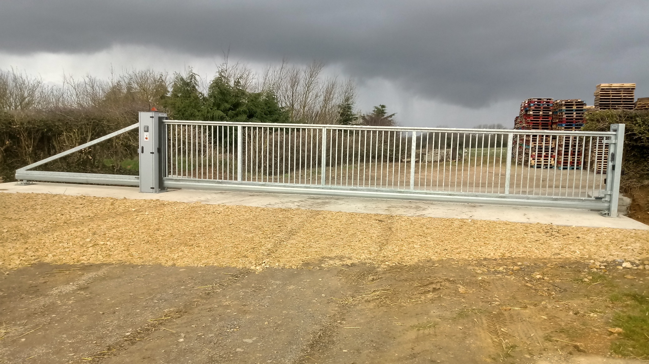 Sliding Gates — Electric gates for farms, stables and rural property