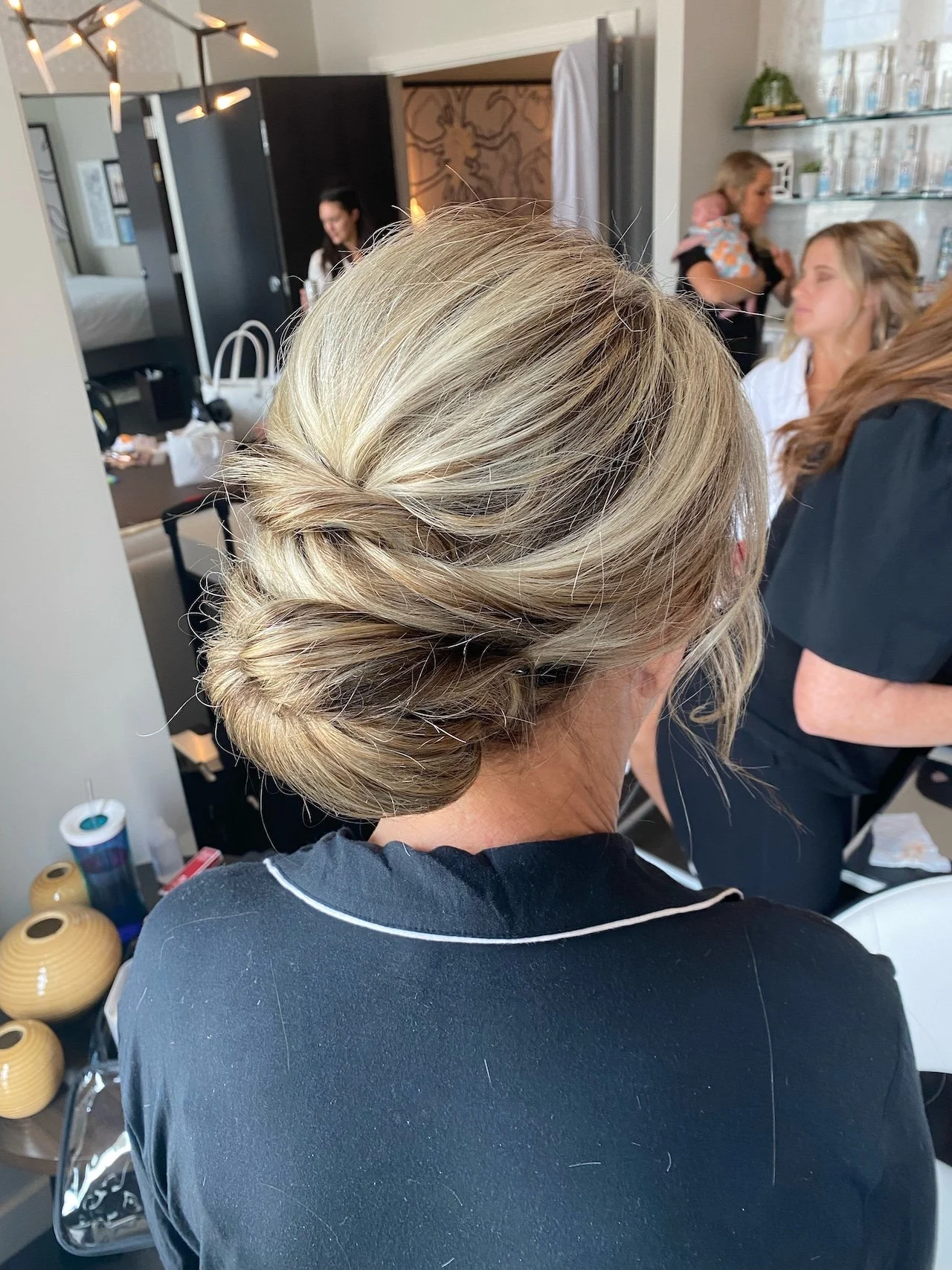 Best Mother of the Bride Hairstyles for a Sophisticated Look