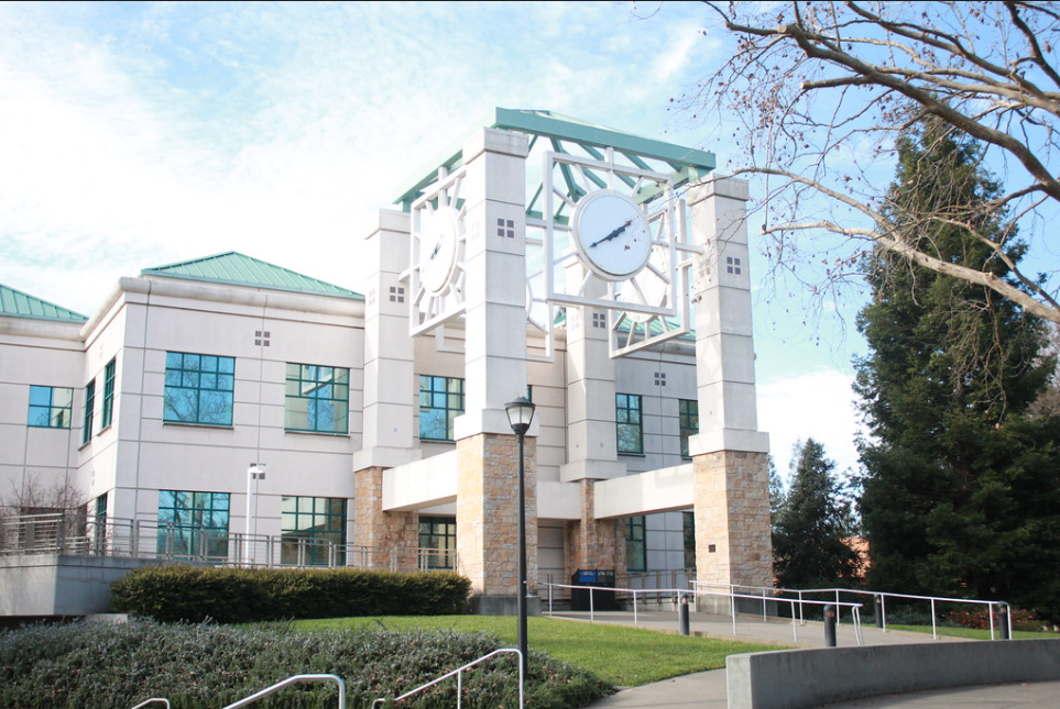 Shape Sonoma State at the library redesign session — Sonoma State Star ...