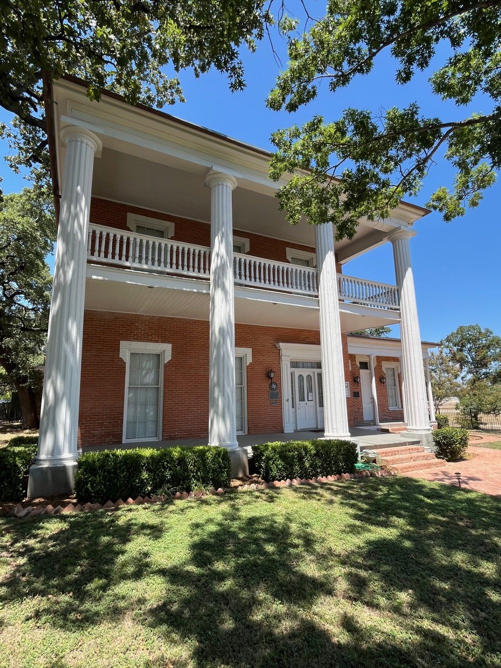 Houses and Collections — Historic Waco