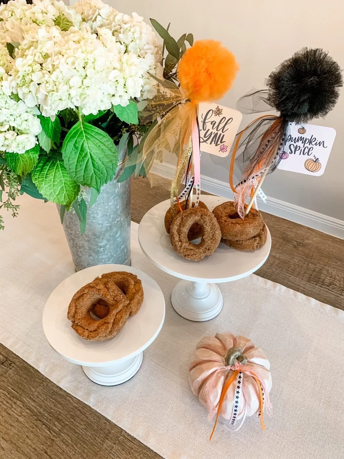How to Create Cute Fall DIY Tulle Magic Wands with Printable Gift Tags