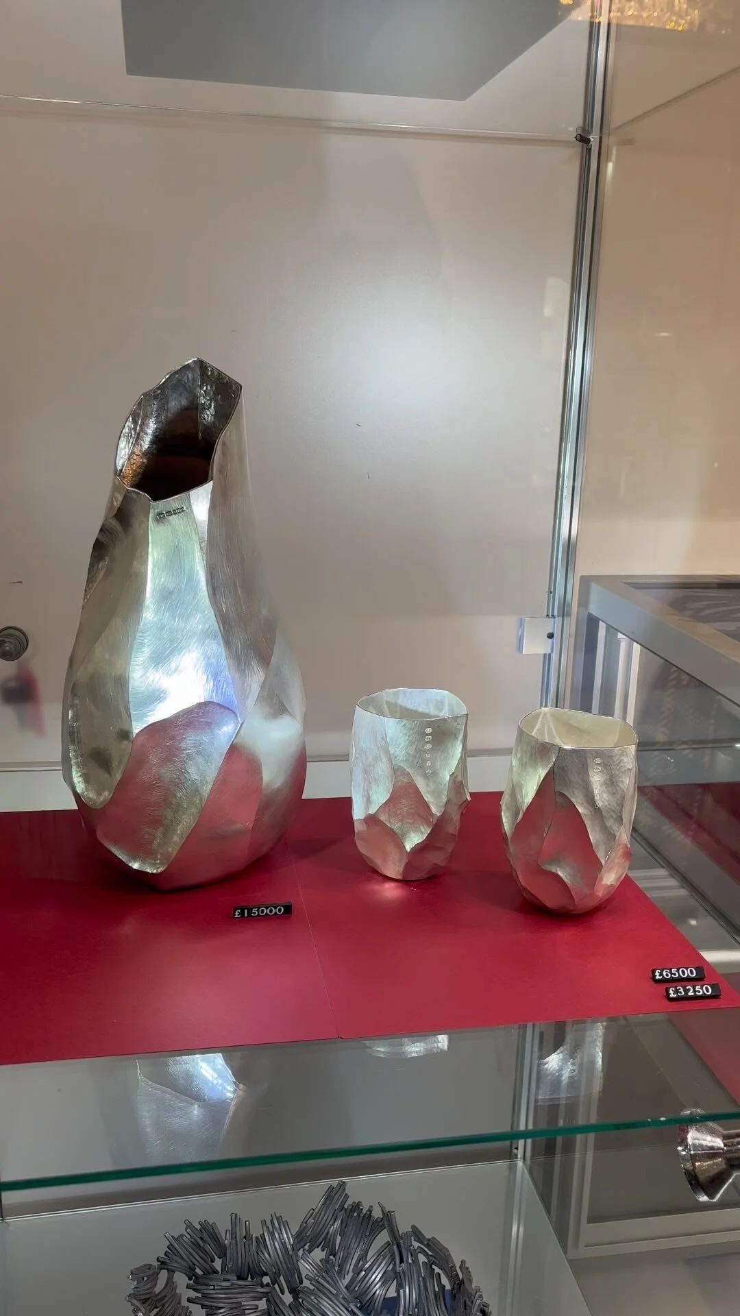 Hamish T Dobbie - Award Winning UK Silversmith