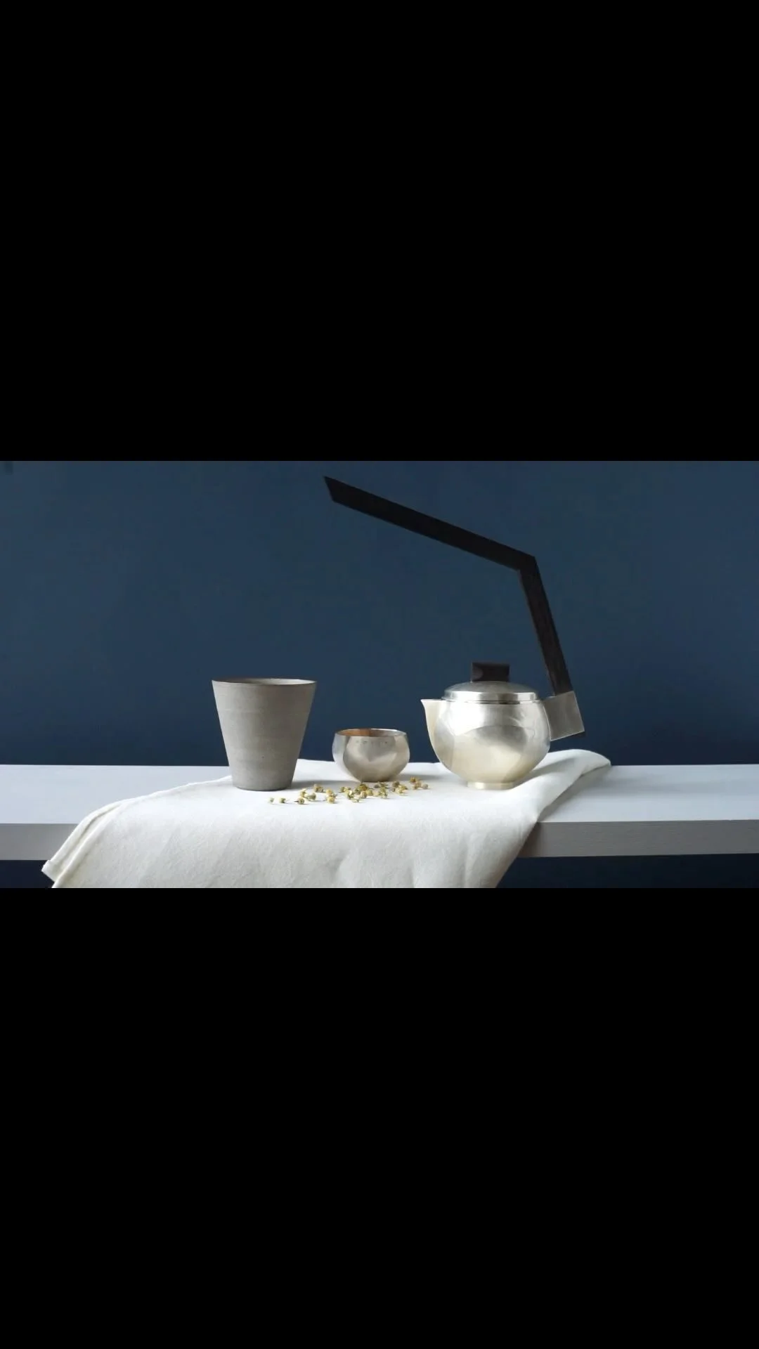 Hamish T Dobbie - Award Winning UK Silversmith