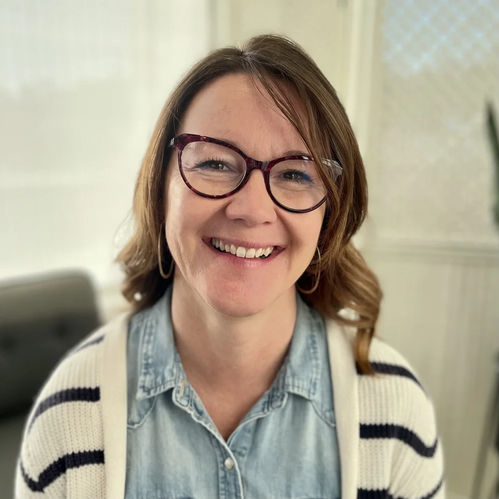 Our Team — Single | MOMM