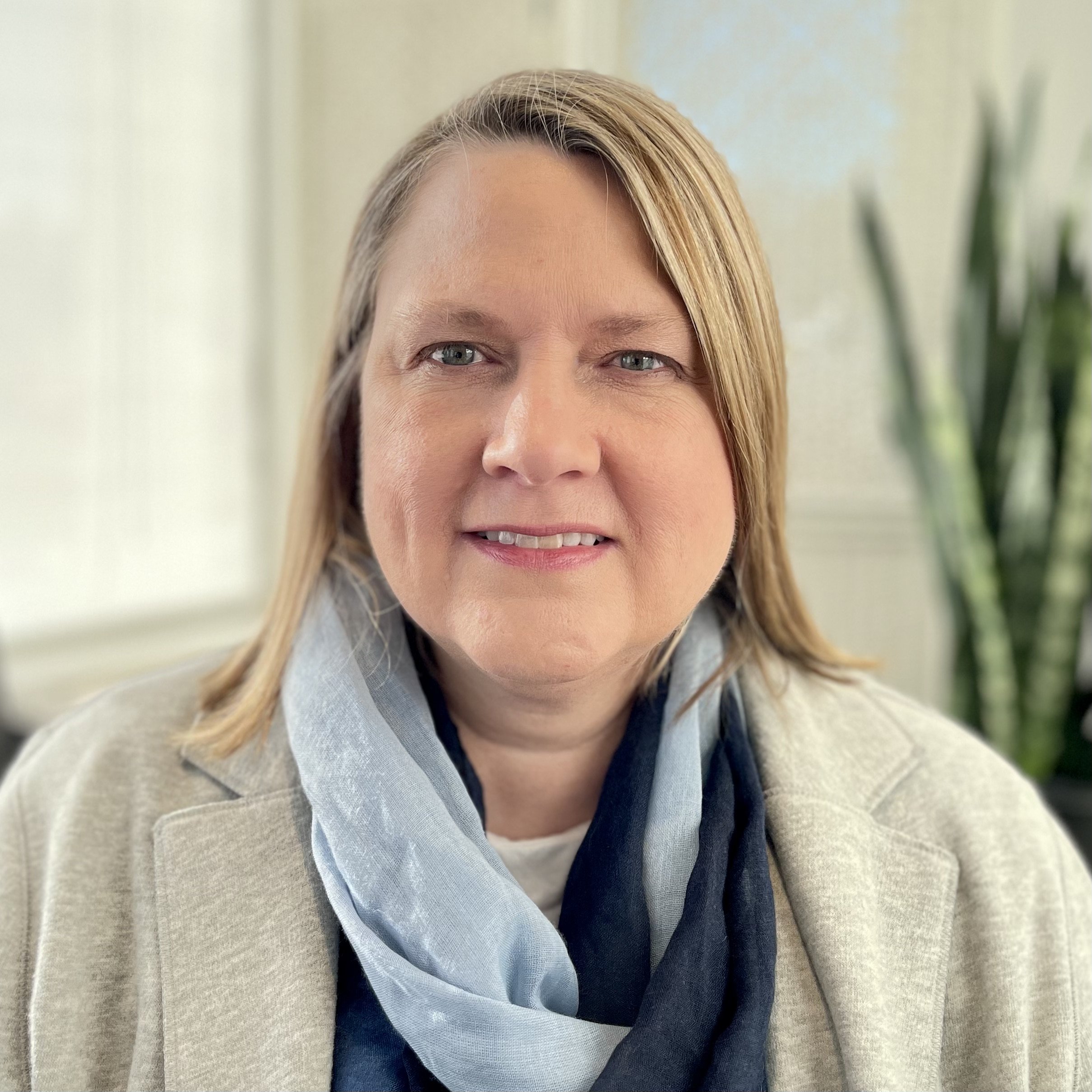 Our Team — Single | MOMM