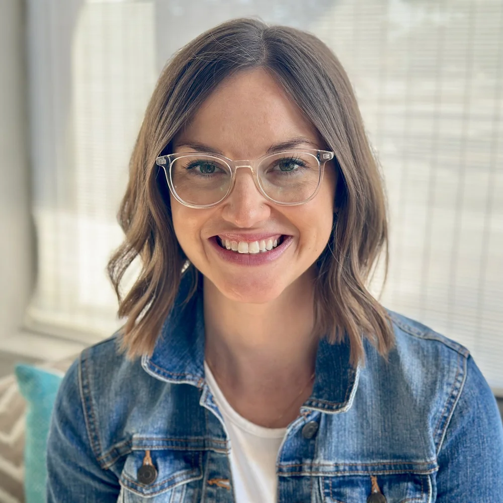 About — Single | MOMM