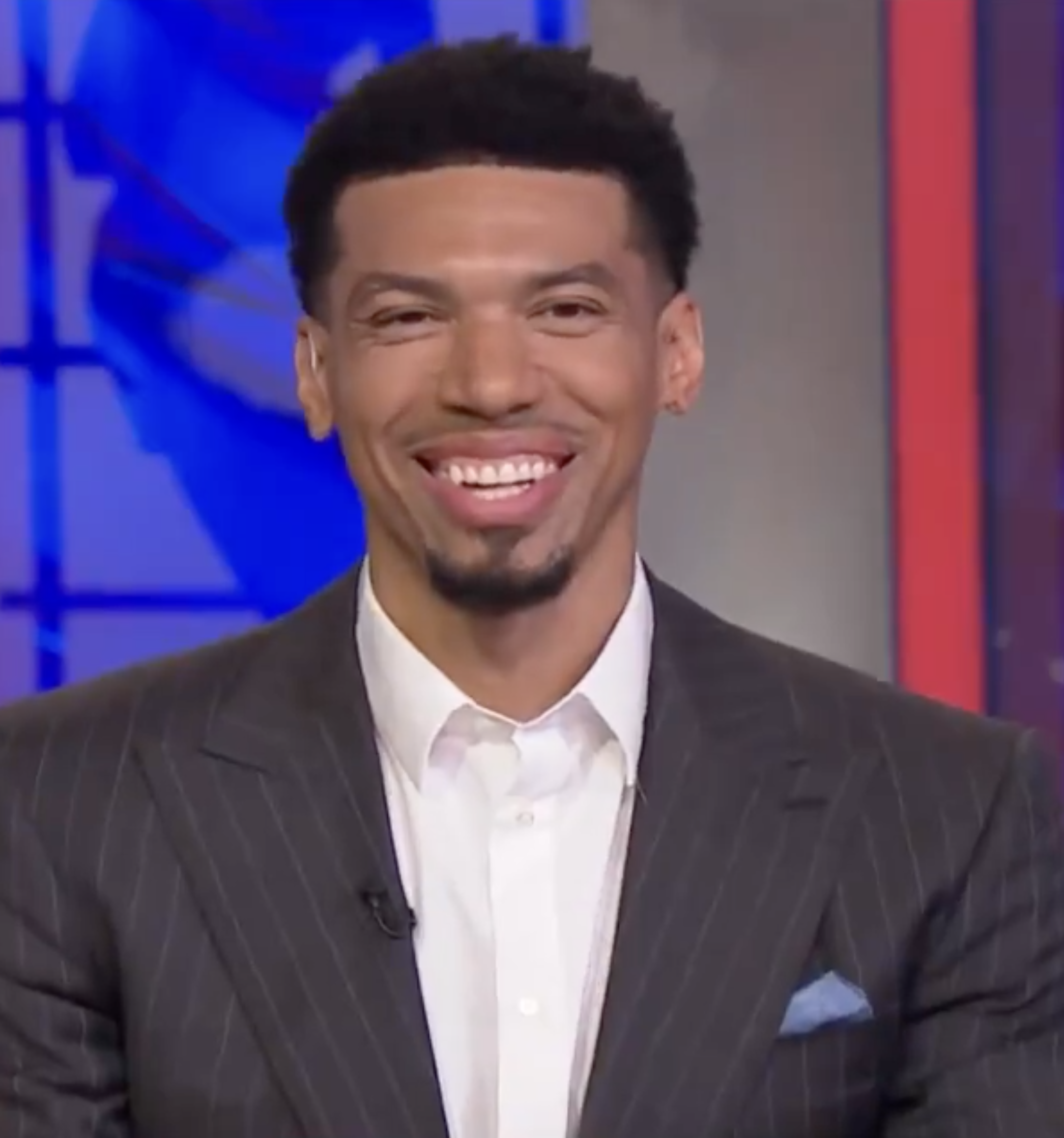 Maxx Sports & Entertainment Group