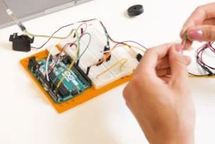 Adventures in Arduino Robotics — The Lyceum of Monterey County