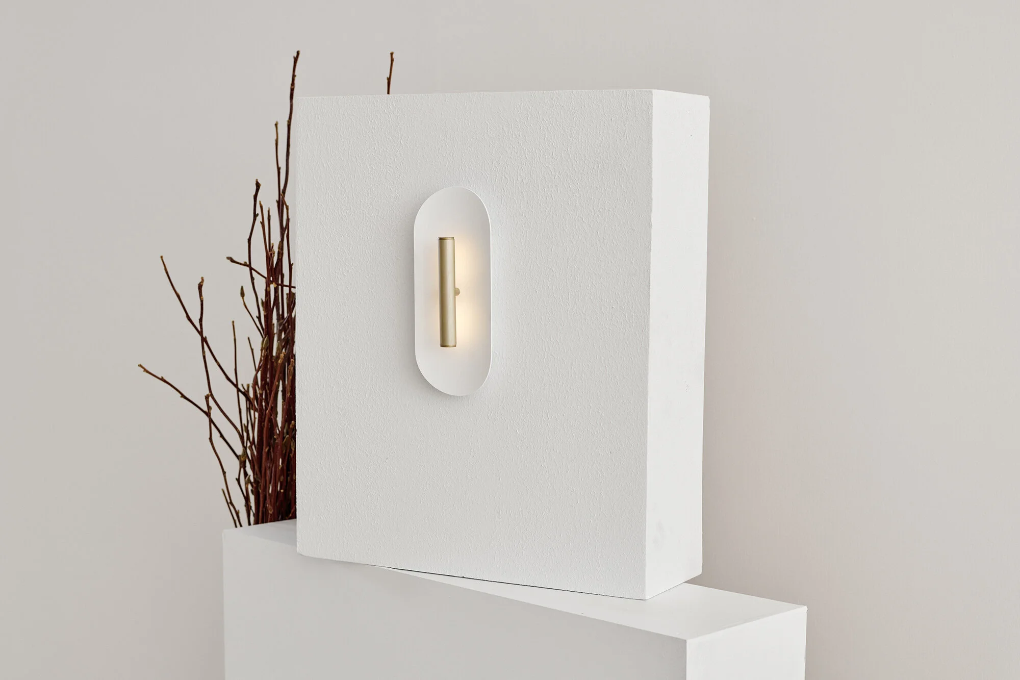 Reflector Wall Sconce 300 — B-TD