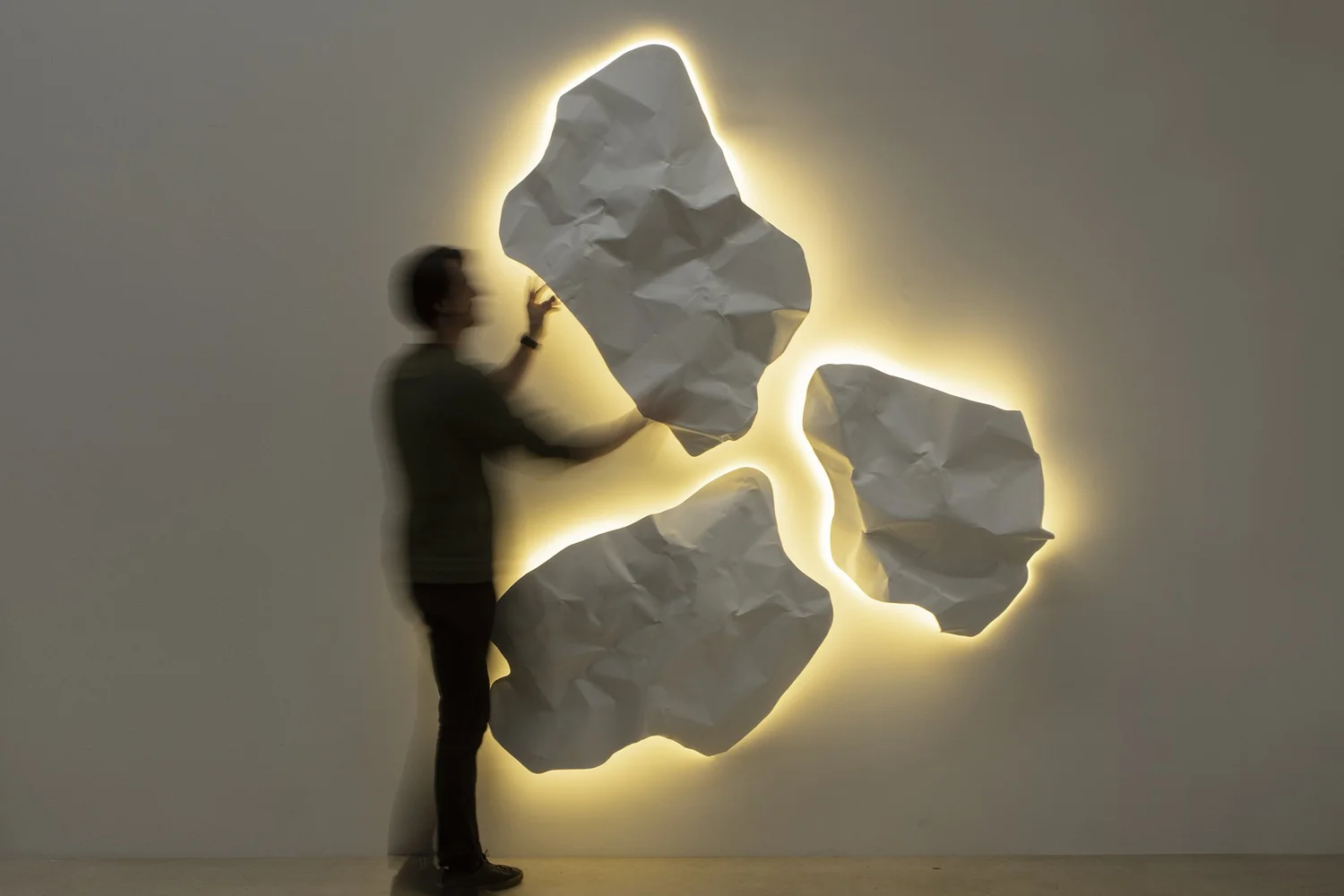 Crash Albus Wall Lamp — B-TD